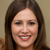 Billie Eilish’s Height – How Tall Is She Really in 2026